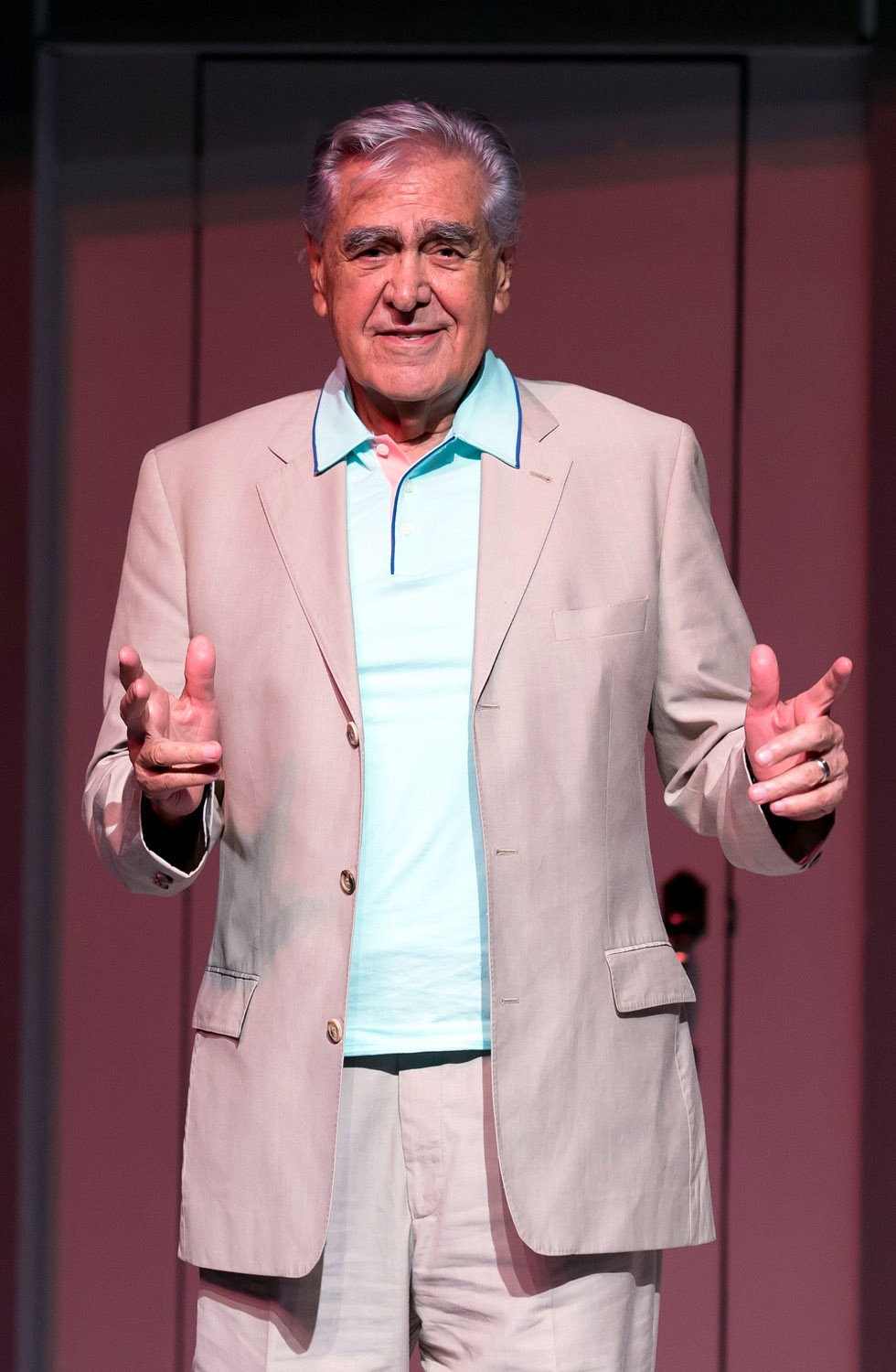 No aprende Del Castillo inglés por trabajo | La Raza del Noroeste