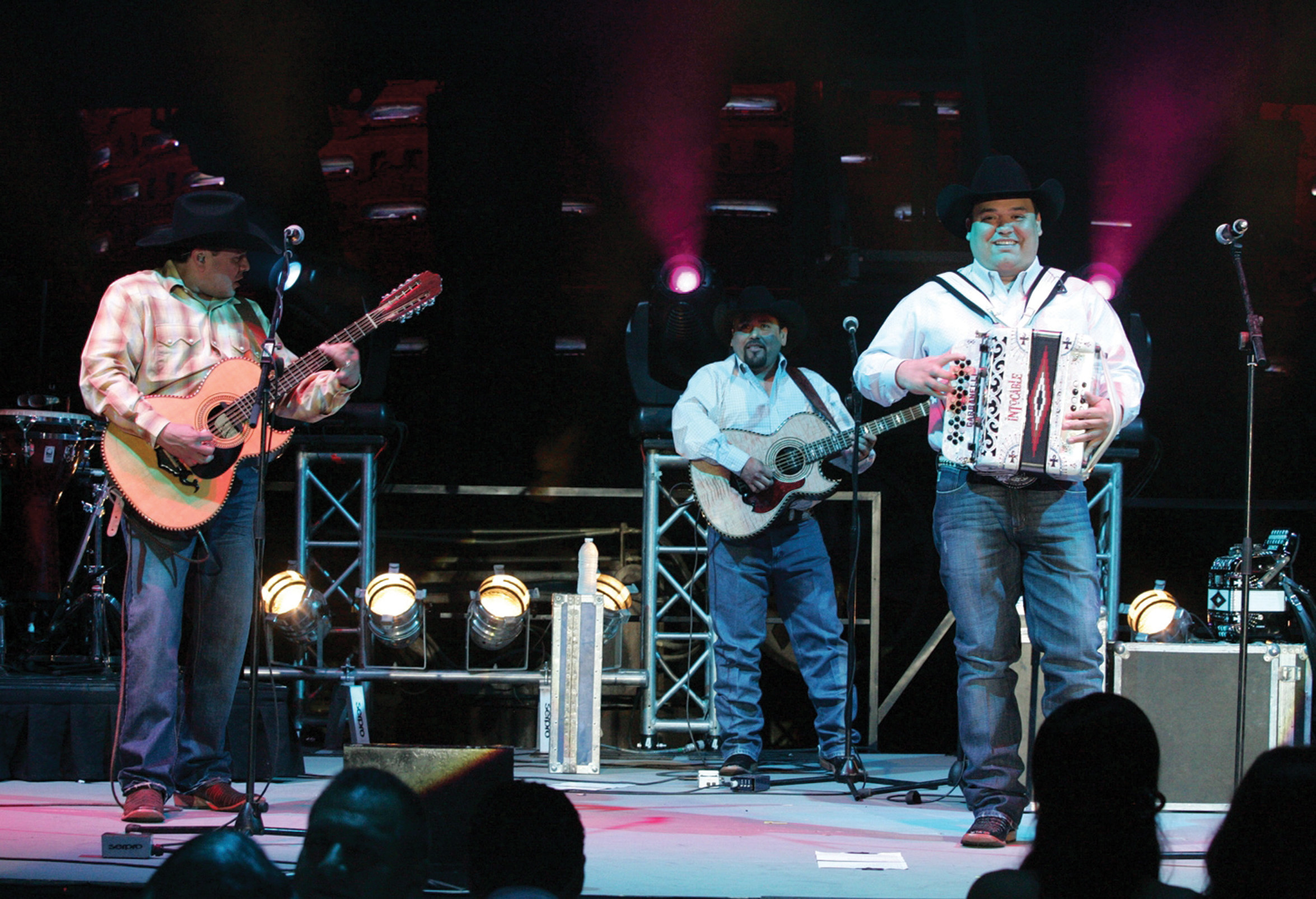 Intocable | La Raza del Noroeste