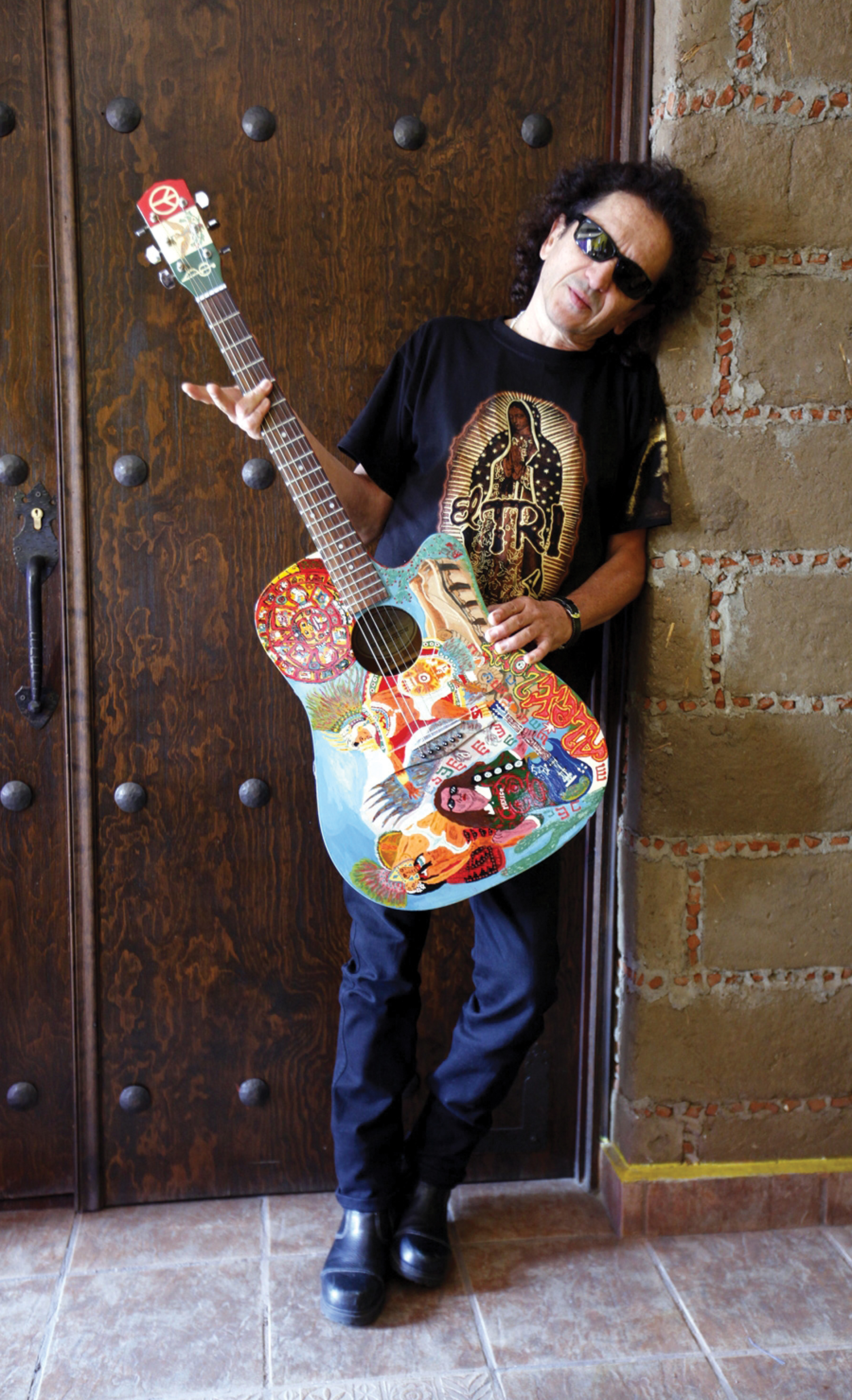 Alex Lora : Álex Lora - Wikipédia, a enciclopédia livre / De la capital ...