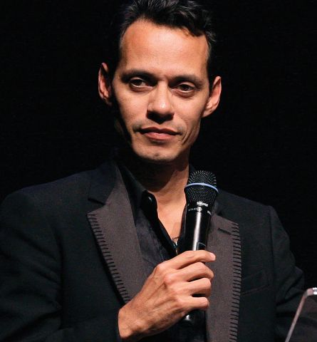 Marc Anthony canta la “banda sonora” de su vida | La Raza del Noroeste