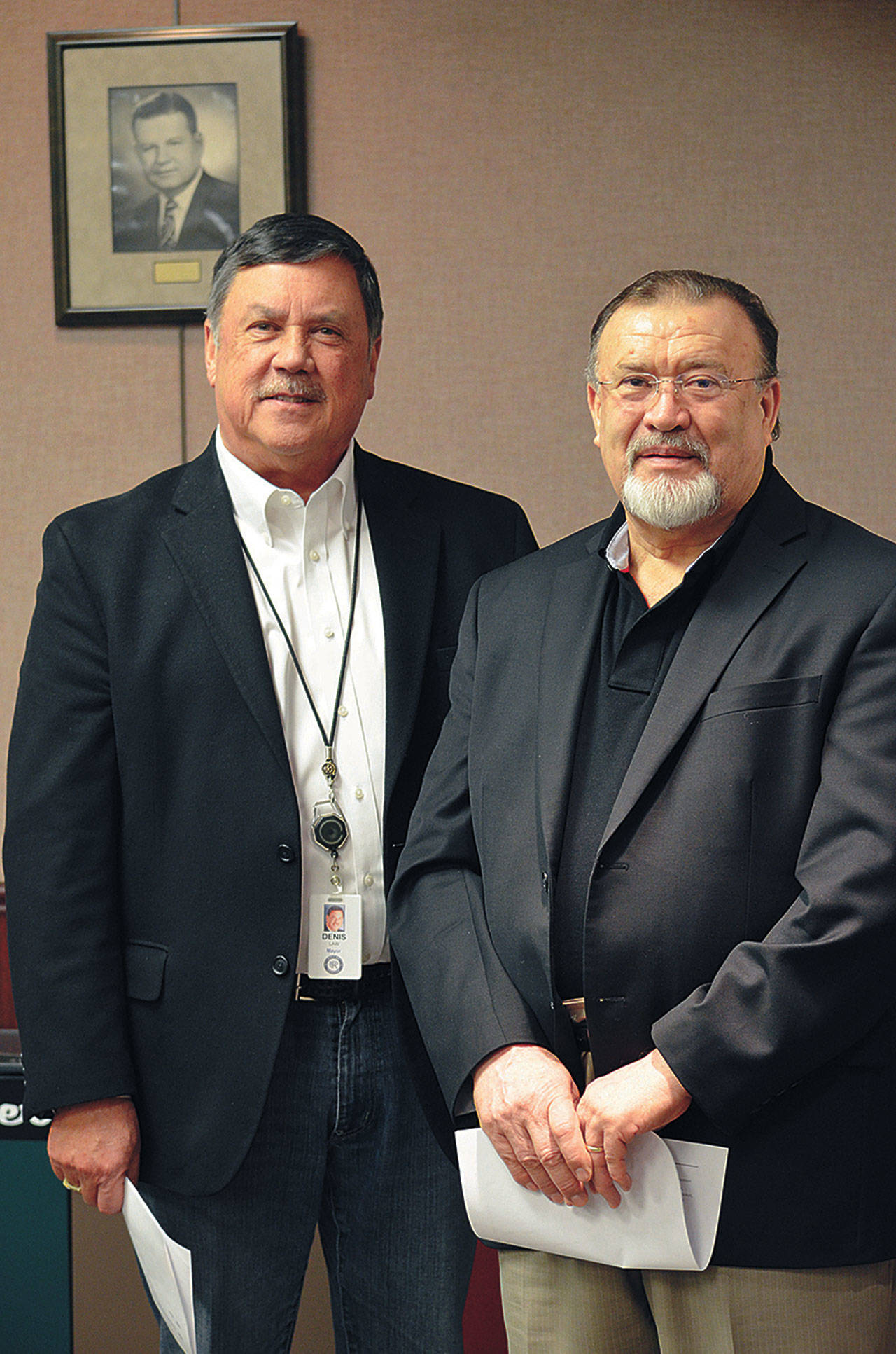 Celebra las muchas culturas de Renton | La Raza del Noroeste