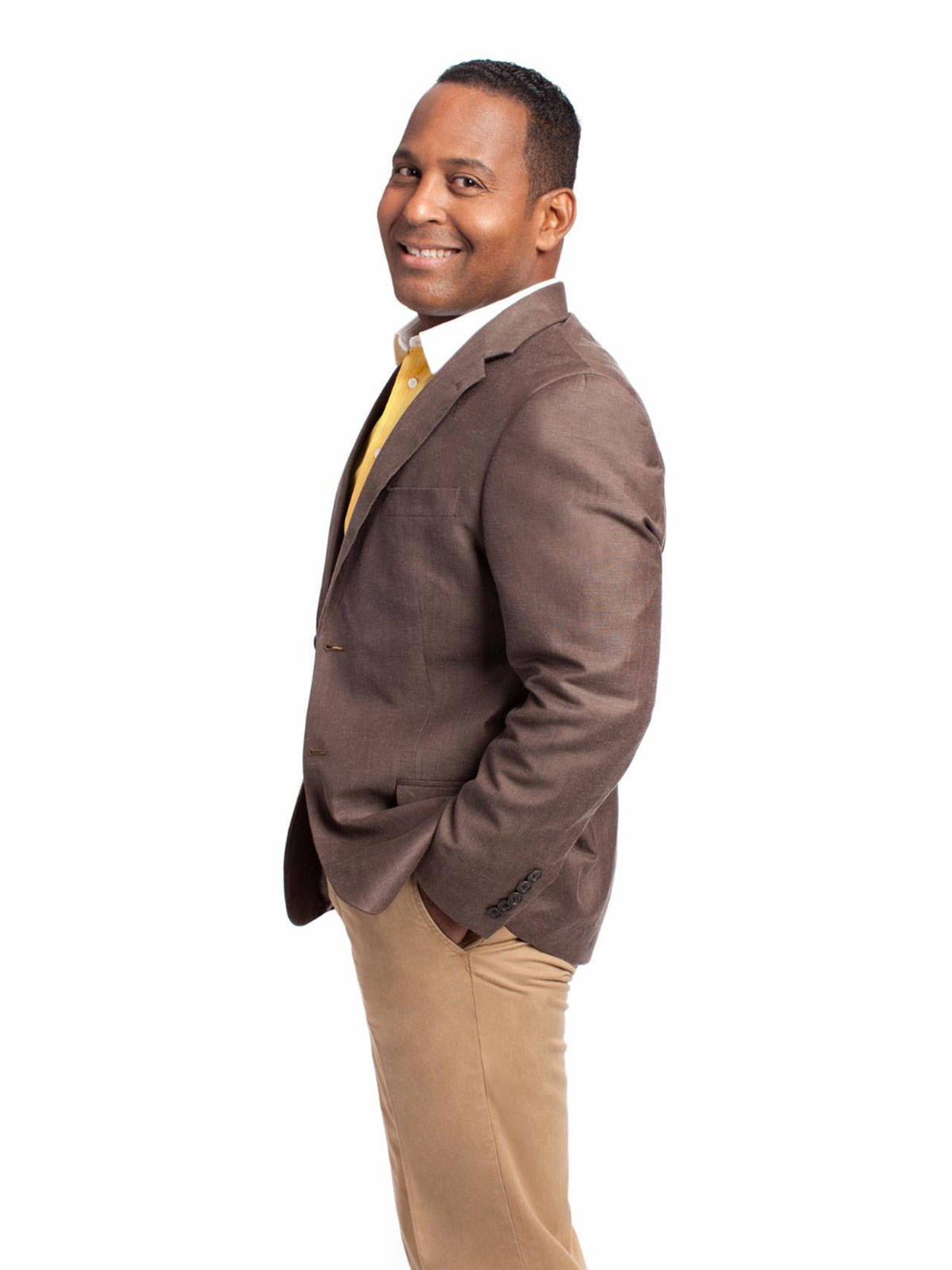 Tony Dandrades, de Univision, narrará el audiolibro en español “Cómo ...